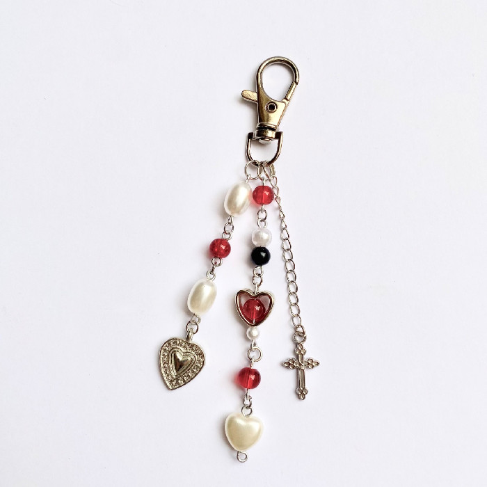 devil keychain :: marip0sitaa