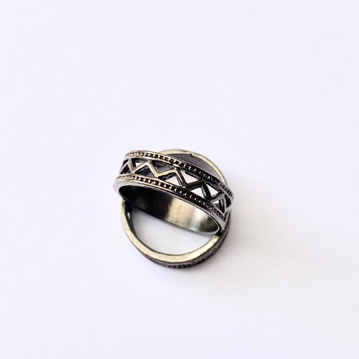 ember ring :: marip0sitaa